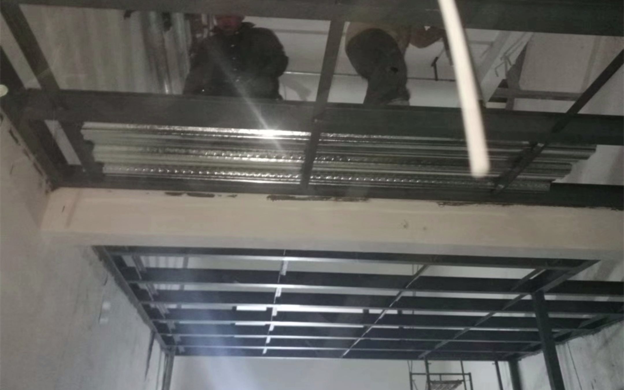 燕郊钢结构阁楼搭建制作 楼梯设计安装施工