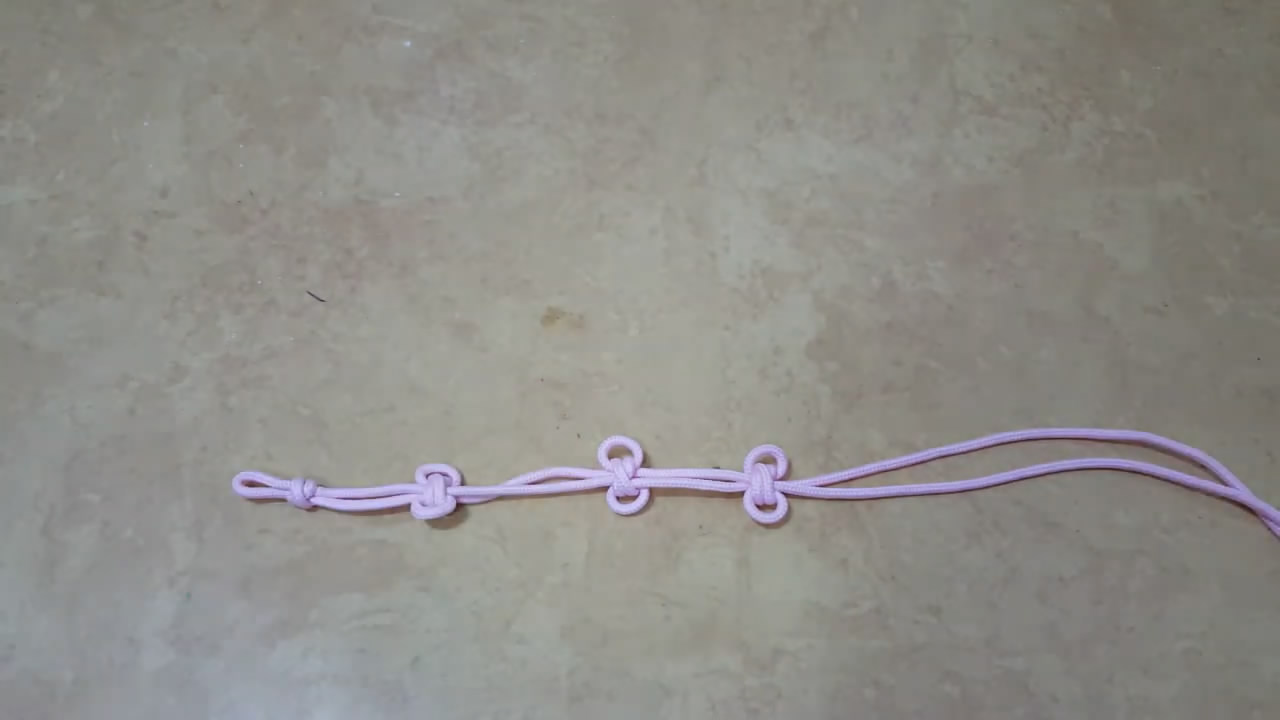 中国结绳编教程,简单耳结扣的编法!