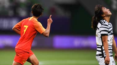 [女足]“铿锵玫瑰”绝境绽放!中国女足晋级奥运会