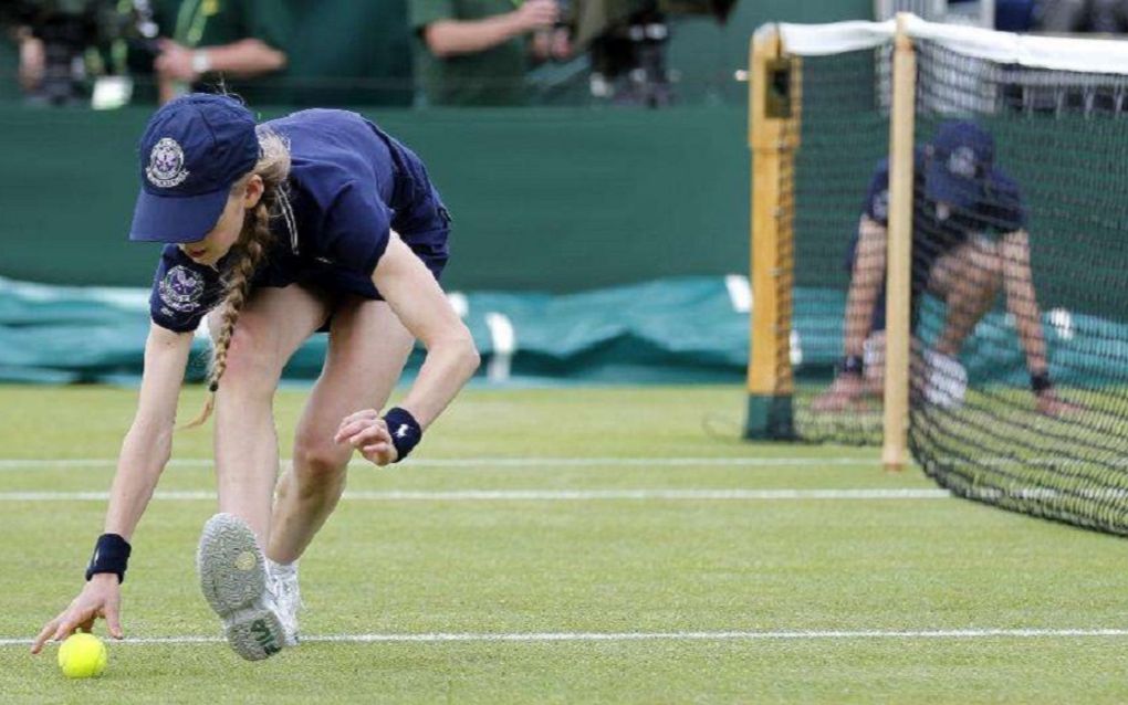您的专属球童已经就位,网球机器人