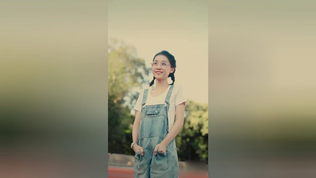 相亲遇到学生时代暗恋的对象,久别重逢和怦然心动,哪种才是爱情的...