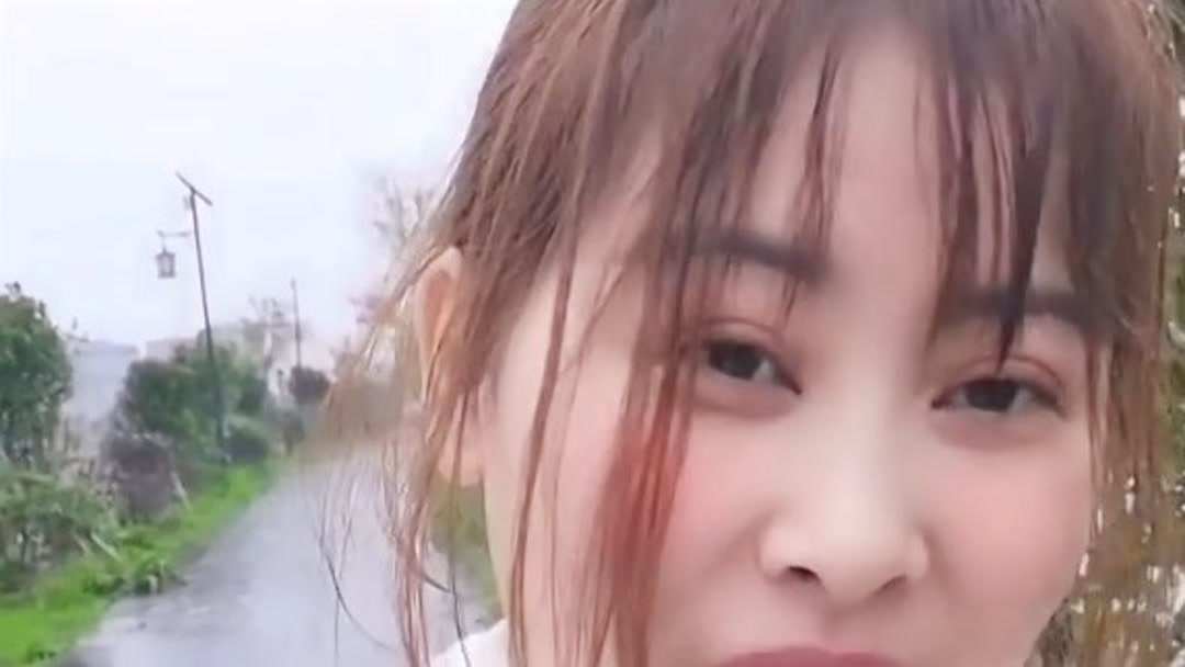 不管你离我有多远,只要你说想我了,我立马出现在你面前
