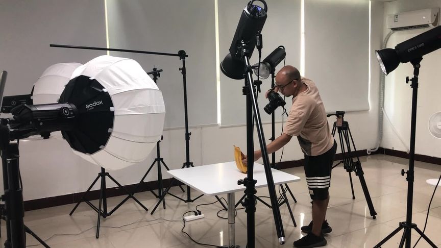 首席视觉设计师,产品拍摄现场调光取景现场@#电商运营