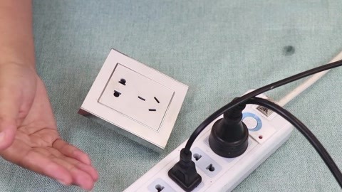 天天使用电插座,原来一直做错了,看完才会更好地使用