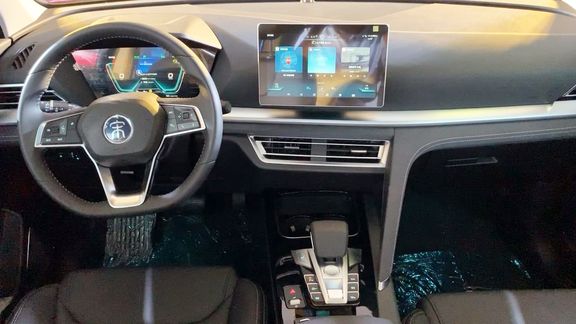 汉字按键也有科技感,材料之外更考验设计,看比亚迪宋ProDM内饰