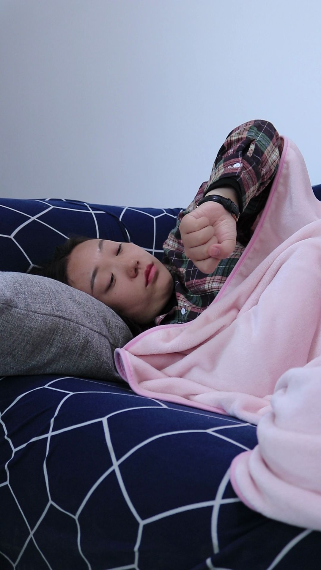 什么是幸福?大冬天不想起床,一看日历是星期天
