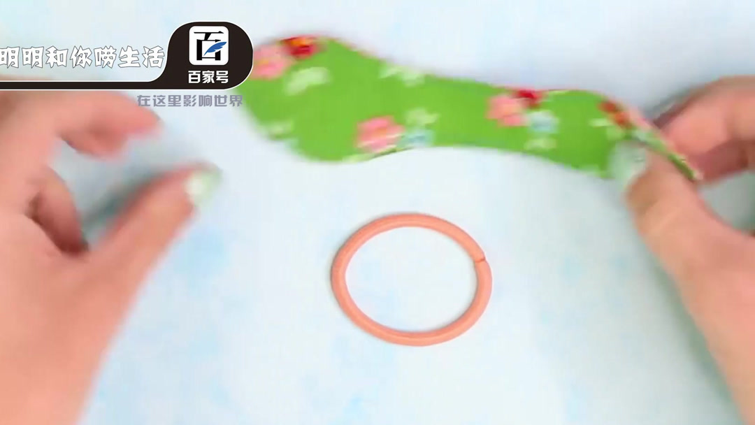 简易手工大制作,教你用布料做出美美哒蝴蝶结皮筋,好看极了!