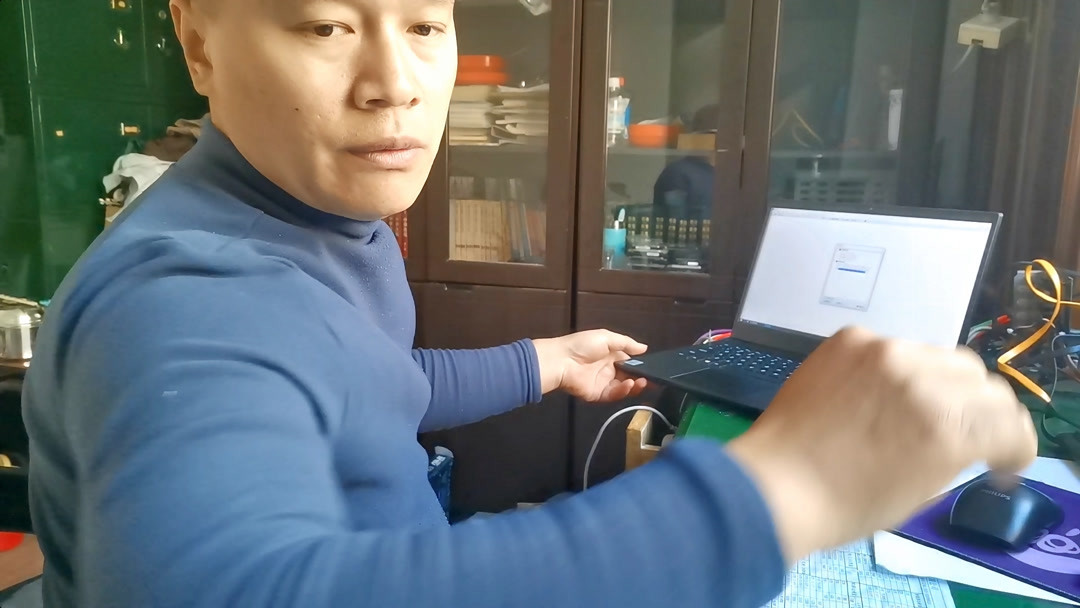 硬盘提示格式化未分配,只需要填写几个数据就好了,很实用收藏吧