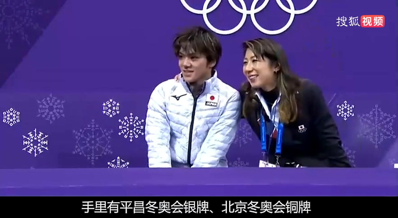 花滑女神本田真凛,和男友宇野昌磨甜蜜约会,男友反串美女太靓眼