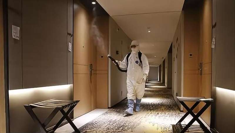 阳了去酒店自我隔离?多家酒店:可接待,有前提