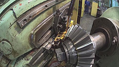 伞齿加工机床, 加工伞齿轮