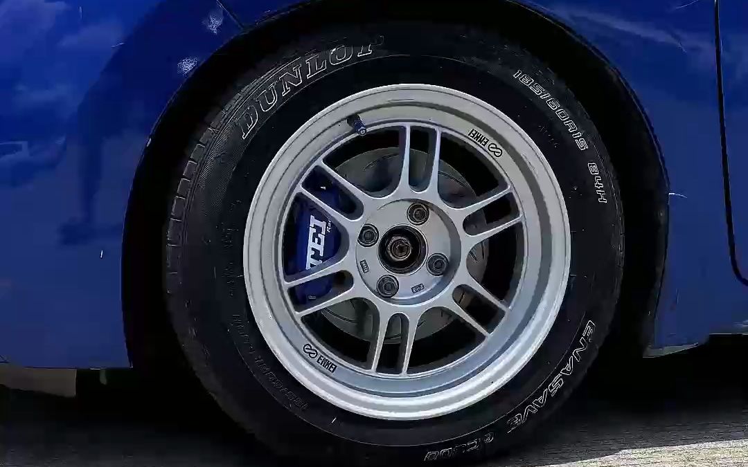 为什么30w以下的车,没有配备多活塞卡钳,是不配拥有吗?