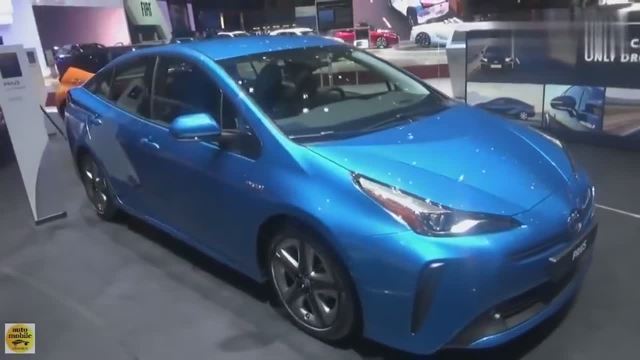 新款丰田普锐斯展示