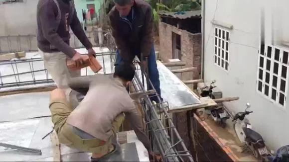 房屋圈梁钢筋绑扎,恕我直言,是不是豆腐渣工程全靠现在