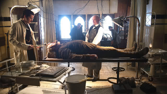 诡异的精神病院,病人占领医院,真正的医生都在地牢!