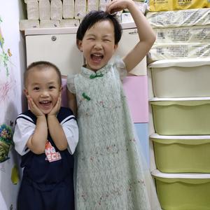 小鱼八月妈妈 
