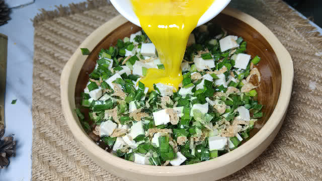 朋友吃了一次我做的夹馍,一天到晚问我怎么做,今天我摊牌了