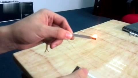 隐形电缆防火阻燃演示