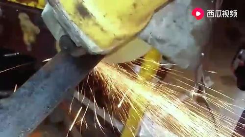 长见识了,牛人教你手磨机使用新方法,非常棒的一款发明!