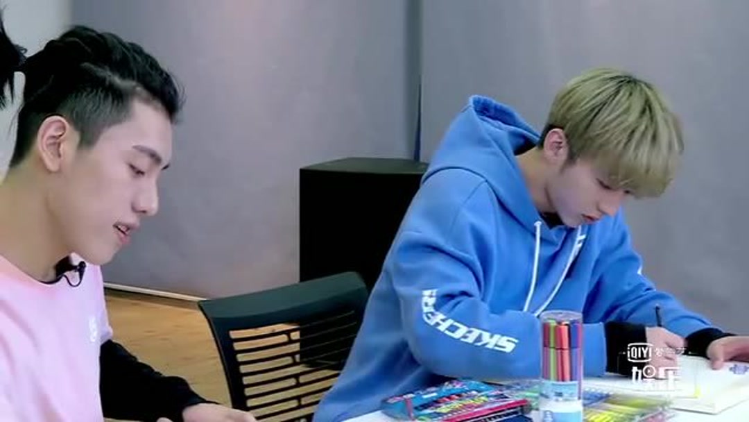 蔡徐坤手绘Q版王子异