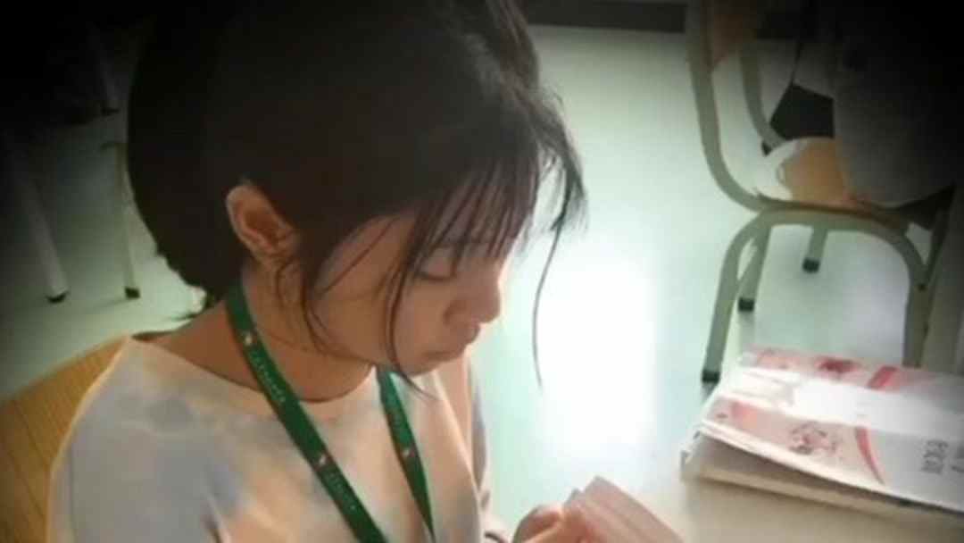 广东羊城技工学校会计专业学生点钞比赛