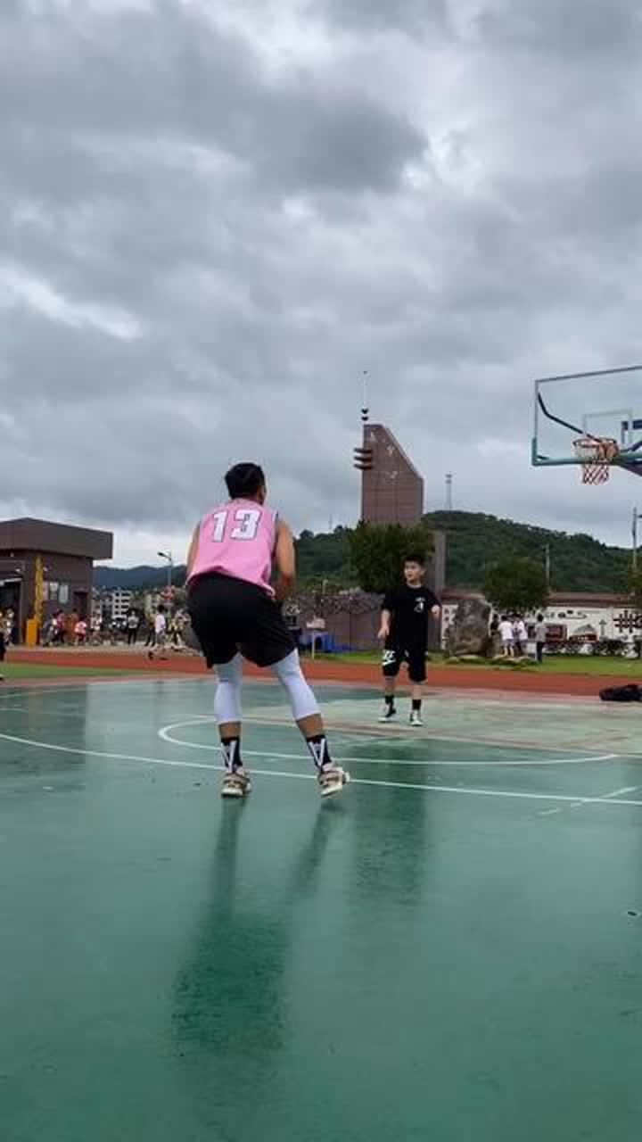 有多少人投三分也是跳投呢篮球