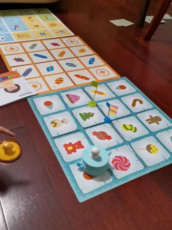 儿童实物编程玩具机器人