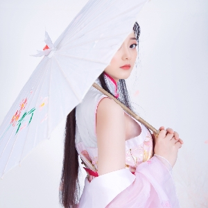 轻尘biubiubiu 