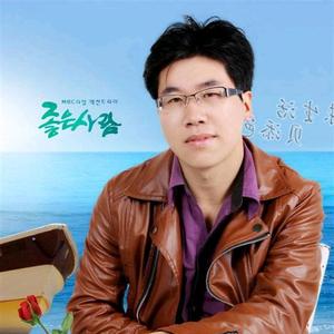 有品位的中年大叔 