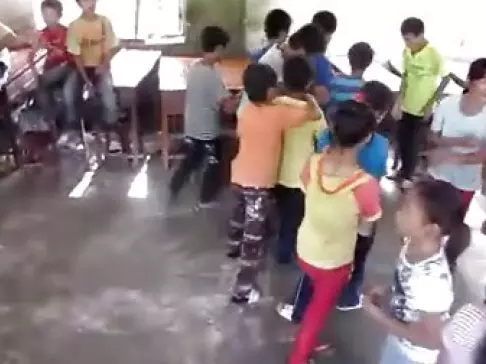 陆落小学六2班毕业联欢会开心节目