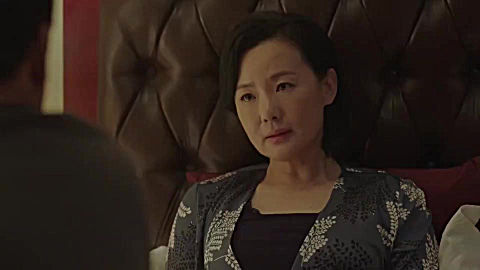 《小欢喜》区领导参加儿子学校活动,受到校长亲自接待,人和人就是不...