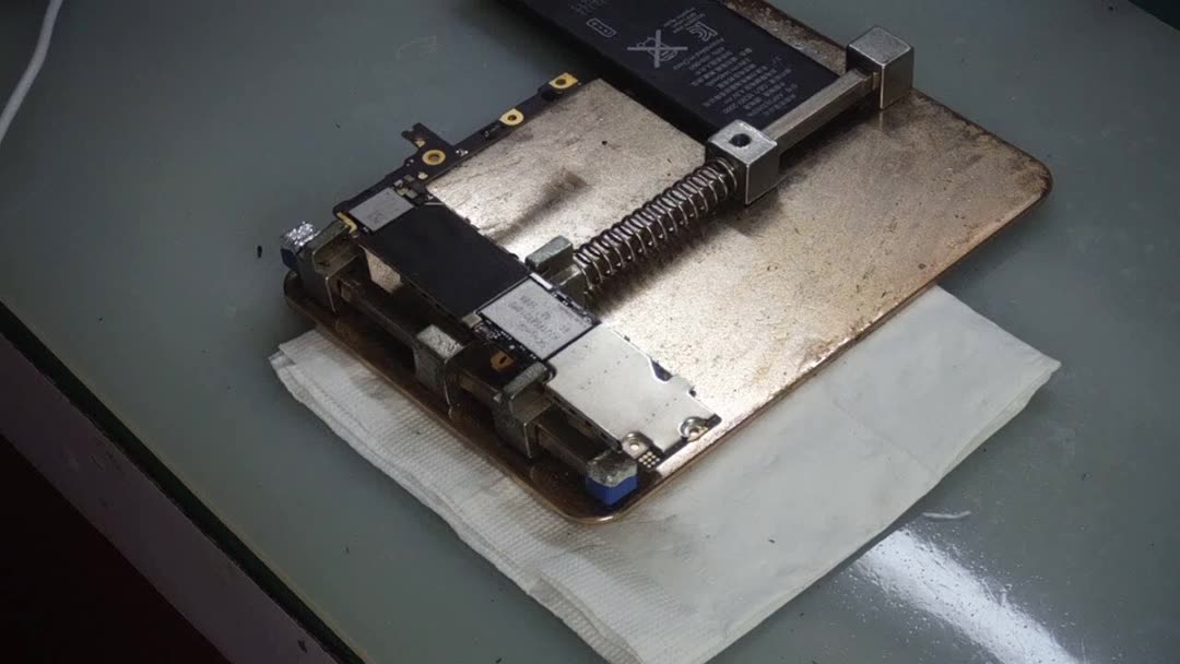 IPHONE 6Plus改大内存 6Plus内存扩展 兰德手机维修培训教程视频