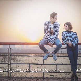 单色舞蹈总部叮当 