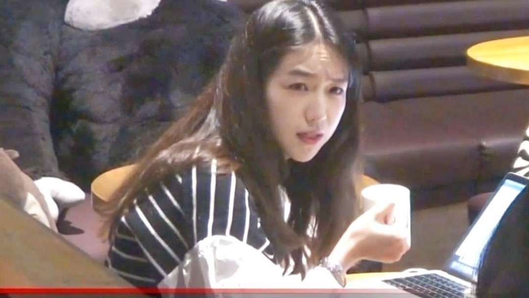 热心小姐姐目睹暴力辞退,免费法律援助,专家:她让给钱也愿意