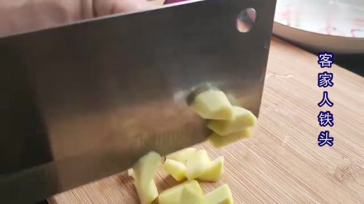 开学后,我爱给孩子做的一锅美味,营养丰富又好吃,做法还很简单