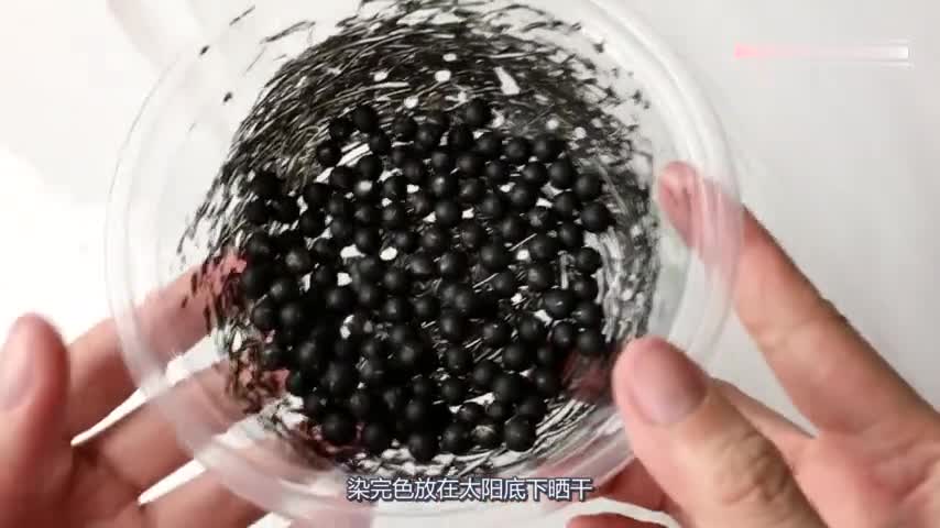 教你做奶茶起泡胶黑珍珠,家里这几种材料都能制作,不用花一分钱
