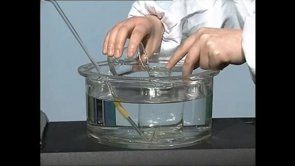 13 实验是制取氧气(1):用过氧化氢制取氧气