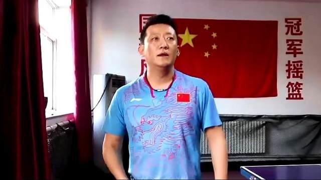 乒乓球教学:讲讲正手上旋前冲弧圈球!蛮重要的知识~