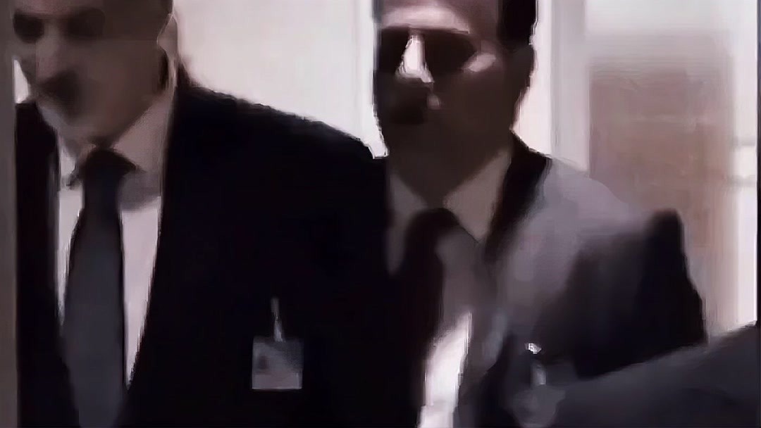 叙利亚外交官在联合国据理力争,仍无法改变国家命运!会后独自坐在...