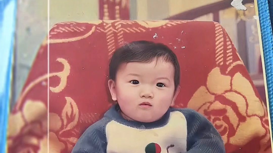 如何修复画质模糊的图片?如何给黑白图片上色?