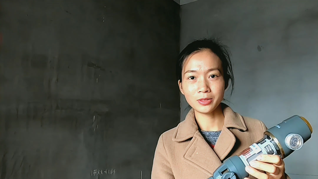 40微米前置过滤器,有效过滤虫卵沙石,安装在管道井才安全