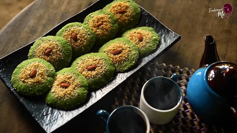 斯里兰卡特色美食,纯绿色的椰子饼干,酥脆香甜超级好吃
