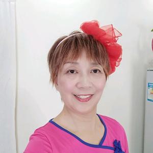 彩昕依 