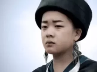 我最害怕的, 不是你离开我, 而是我站在你面前, 你却不认得我.