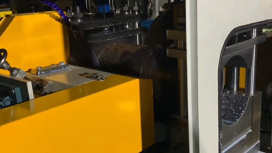 全自动切管机视频,双机头切管机视频,大管径切管机视频,切管设备