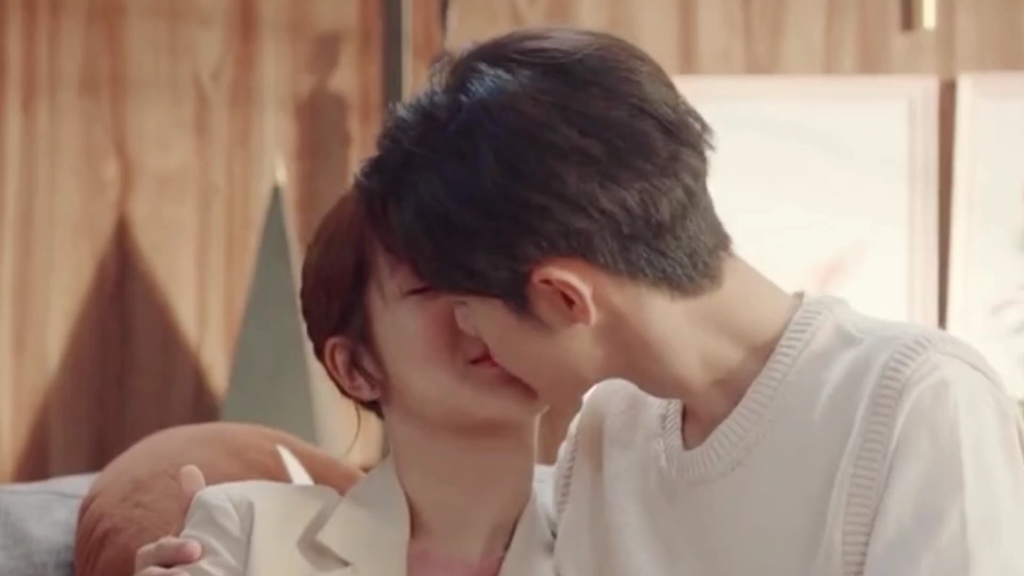 「余生请多指教/肖战/杨紫/吻戏」前方超甜,捂好小心脏!