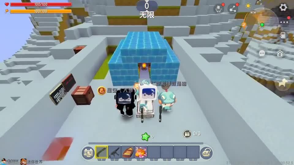 迷你世界《神秘的洞穴》雪山里发现一个山洞,里面全是毒蜜蜂