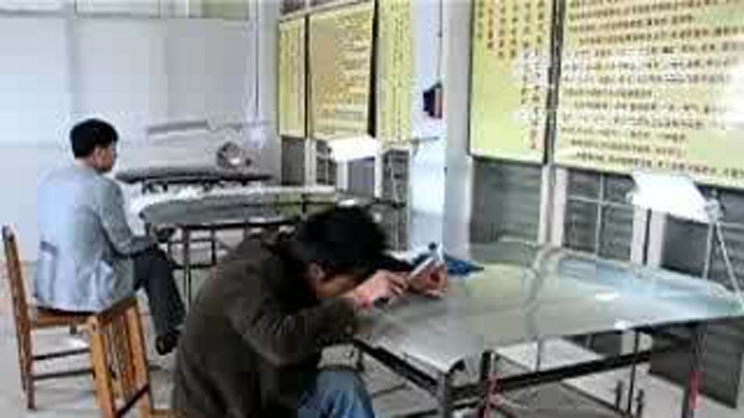 车漆快修 玻璃修复 轮毂翻新 大灯修复 内饰翻新 真皮修复