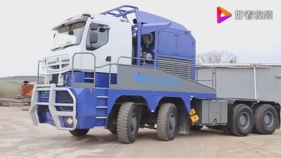 特种车辆真霸气,四轴的牵引车,这么强的动力,什么场合用的上