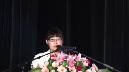 2.学生代表讲话、毕业班视频